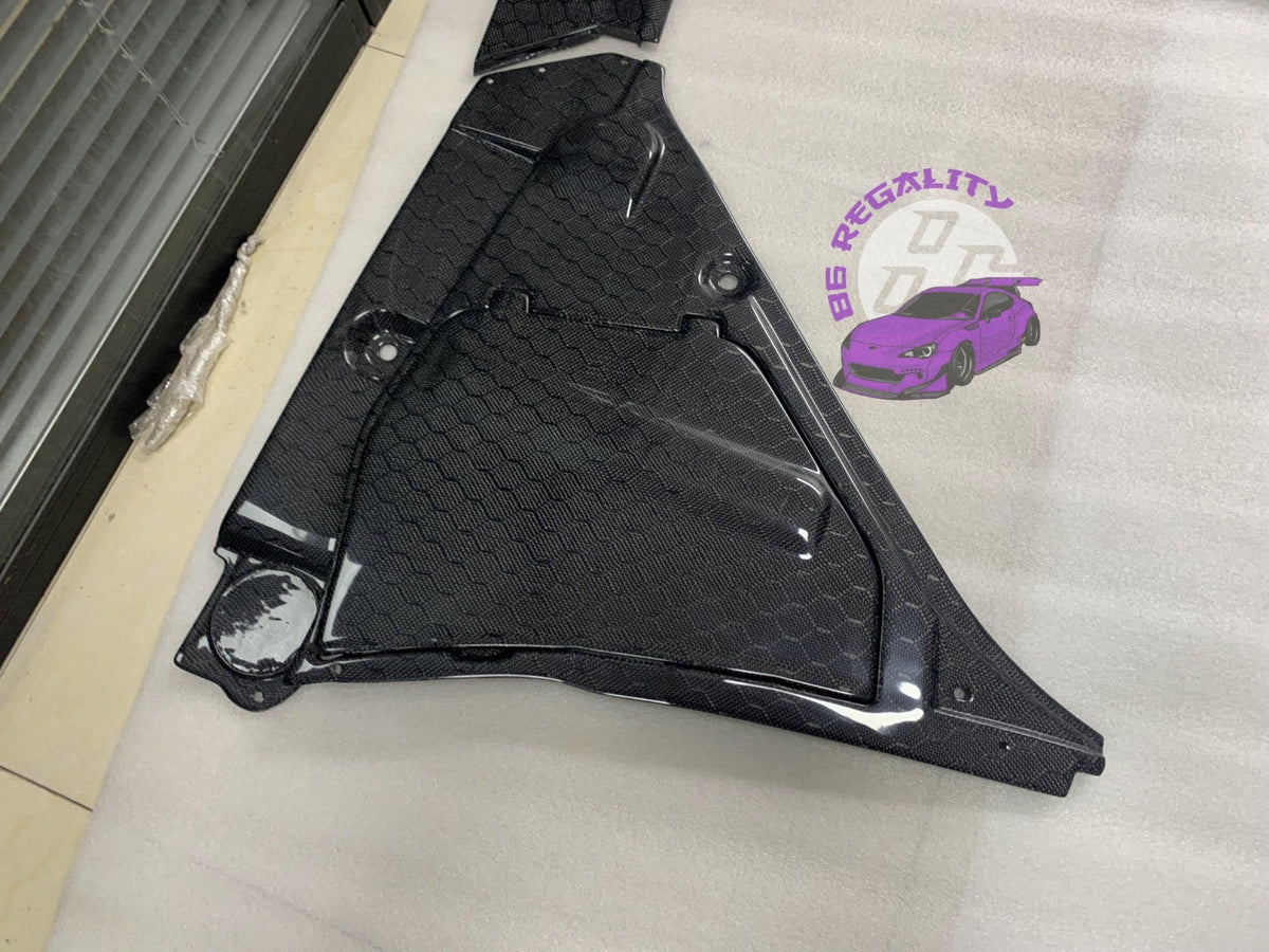 Nissan R35 Gtr carbon fiber engine bay – 86 Regality